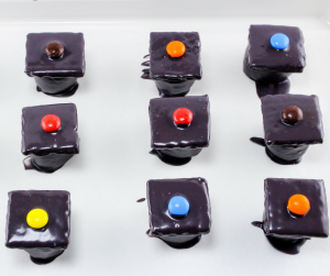 Fun Graduation Caps Recipe - This Ole Mom