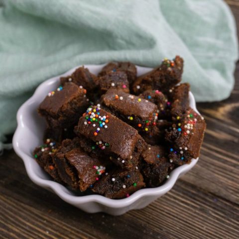 Christmas Gingerbread Bites - This Ole Mom