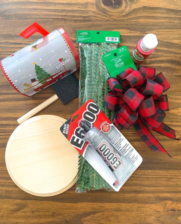 Dollar Tree Christmas Mailbox Decor - This Ole Mom